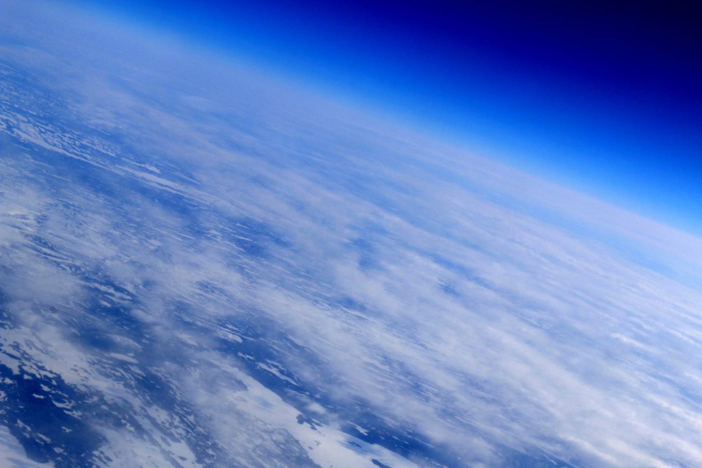 Les principales couches de l'atmosphère terrestre - MekssiMed